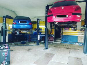 Автосервис у Сани (СТО, Шиномонтаж) (Minskaja region, Barysaw, Ahrehaty), otomobil servisi  Borisov'dan