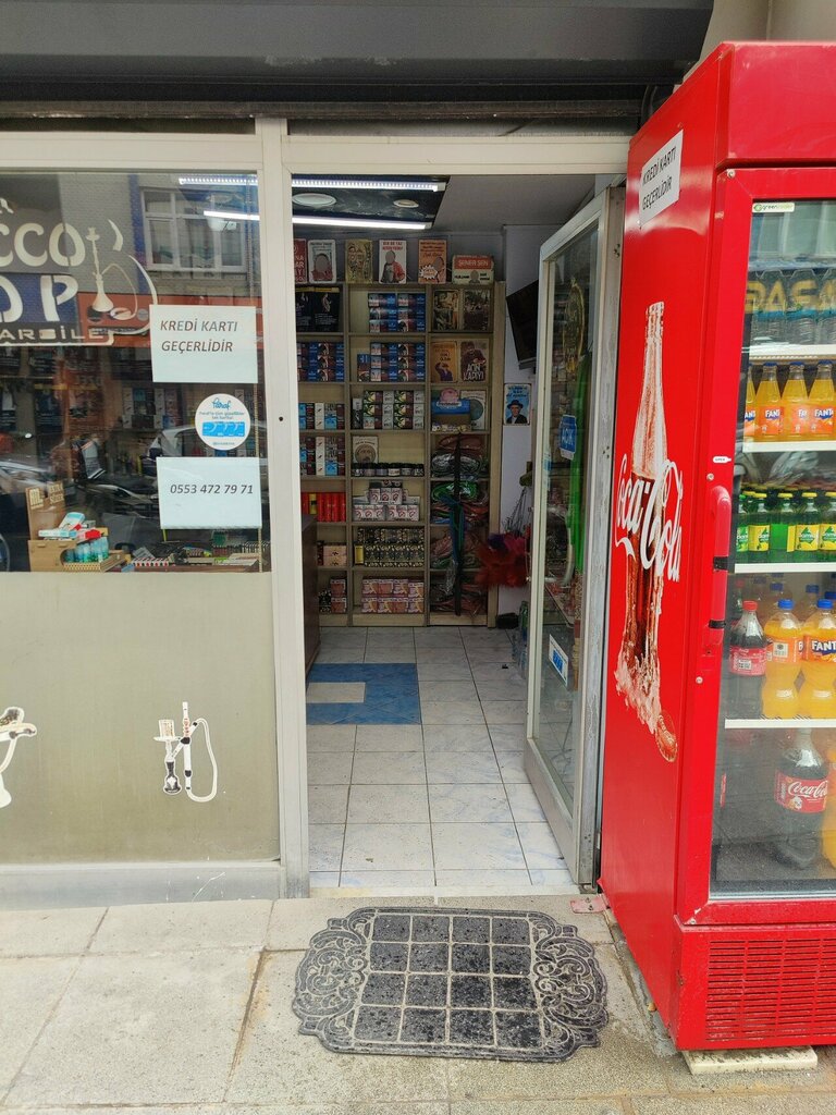 Tütün, sigara mağazaları 624 Tobacco Shop, İstanbul, foto