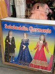 Salahuddin (Province of Sindh, Karachi, Saddar, Shahrah-e-Iraq), dış giyim mağazası  Karaçi'den