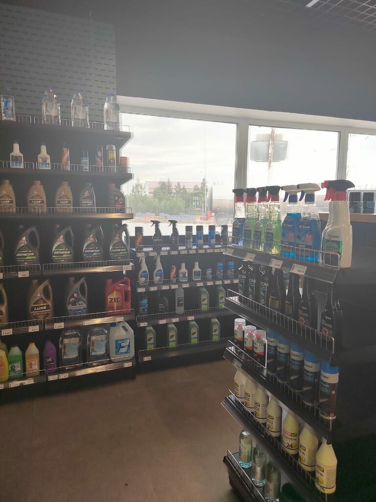 Benzin istasyonu ОПТИ, Gubkinski, foto