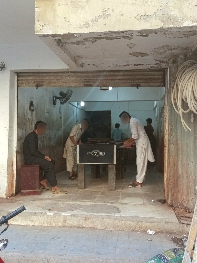 Bilardo salonları Seven star snooker club, Karaçi, foto