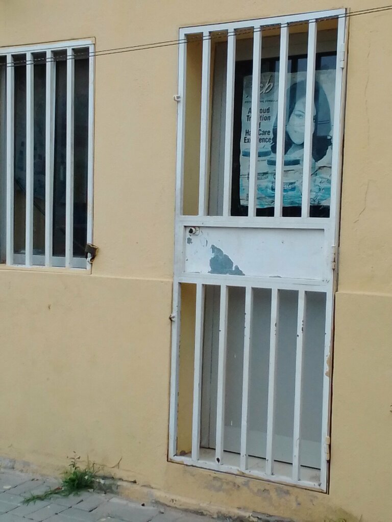 Güzellik salonu Salão de Beleza, Loanda, foto