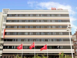 Ibis Leiden Centre (Stationsplein No:240), otel  Leiden'den