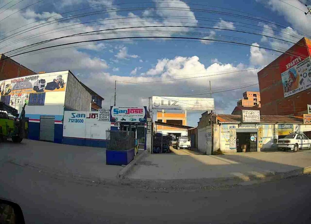 Sanayi kuruluşu Importadora Liz, El Alto, foto