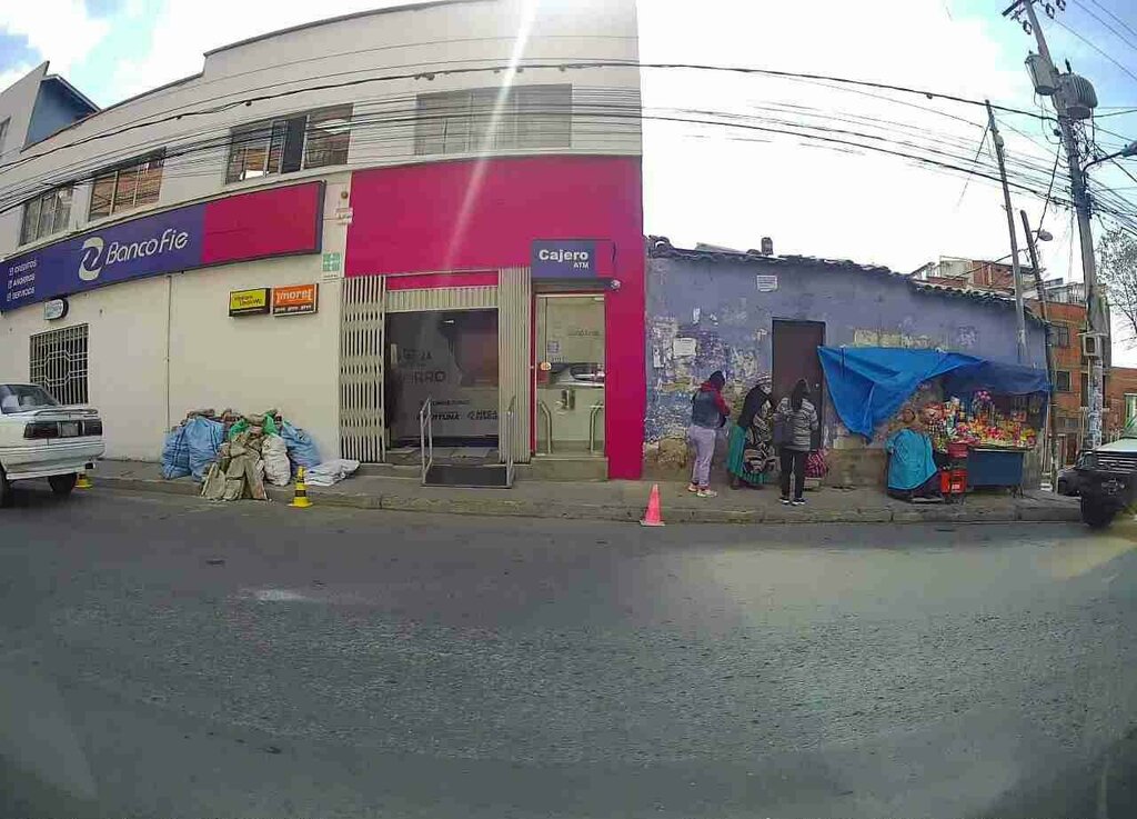 ATM'ler Banco Fie, La Paz, foto