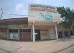 Imperial Event Hall (Santa Cruz de la Sierra, Distrito Municipal 6, Subdistrito 140, Avenida Guaracachi), kutlama sunucuları  Santa‑Krus'tan