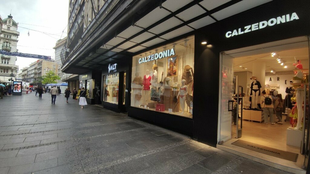 i̇ç giyim ve mayo mağazası Calzedonia, Belgrad, foto