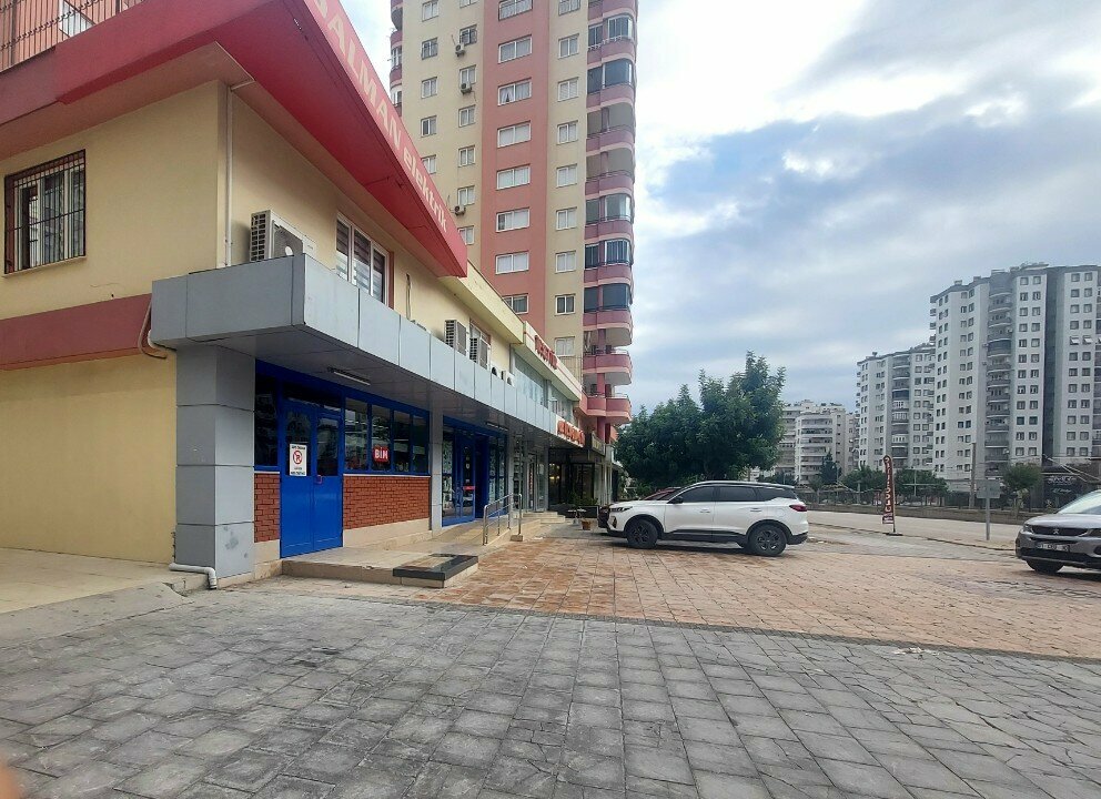 Süpermarket Bim, Adana, foto