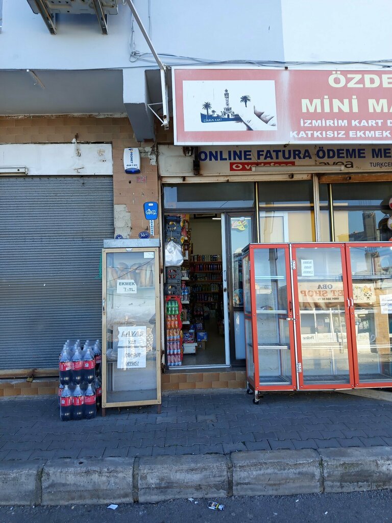 Market Özdemir Mini Market, İzmir, foto