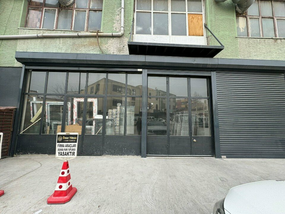 Pencere üretim ekipmanları Erpen Ayder Yapı, Ankara, foto