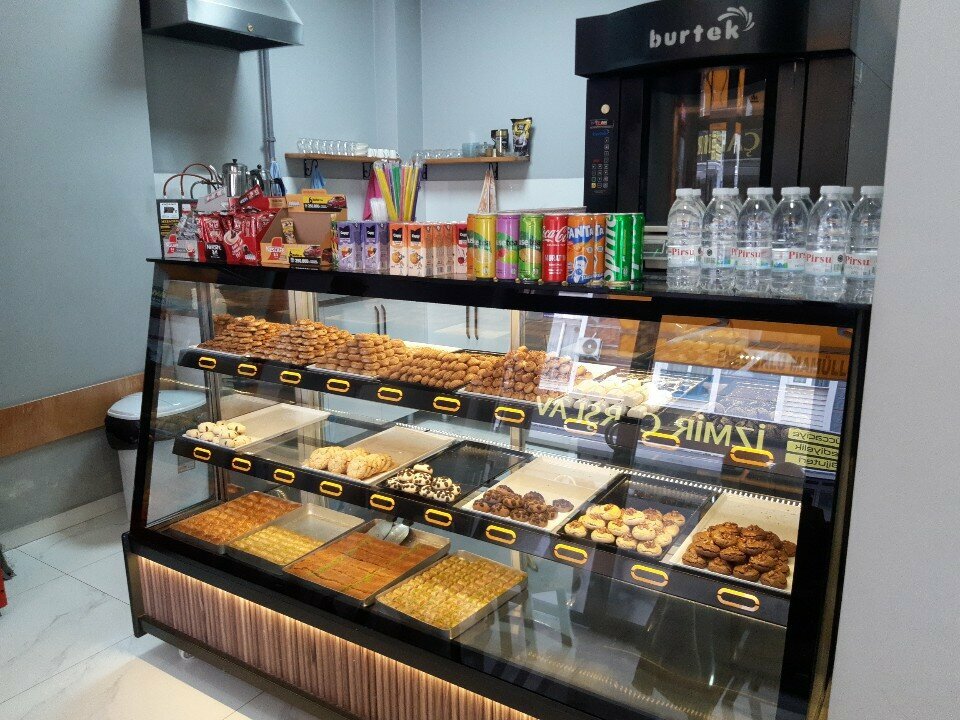 Ekmek fırını Enes Unlu Mamülleri, İzmir, foto