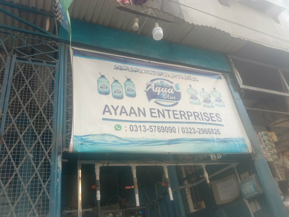 Su satışı Ayaan enterprises, Karaçi, foto