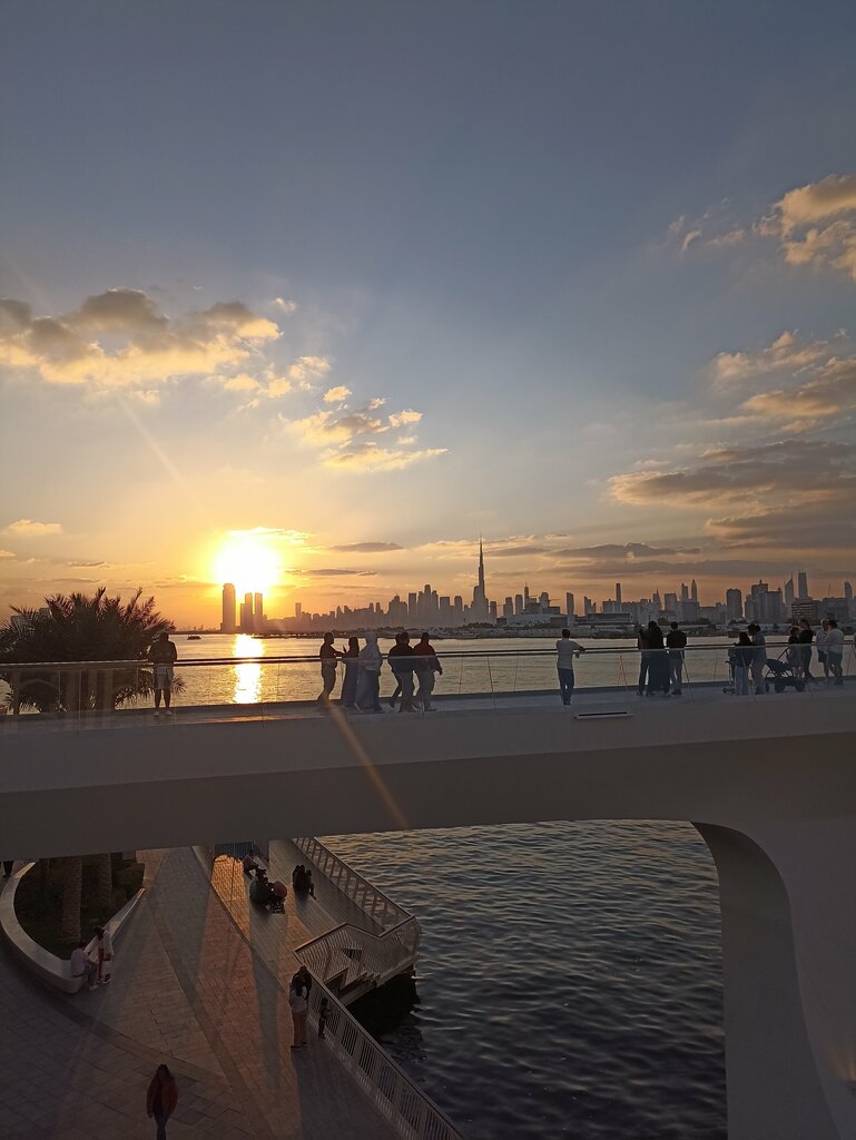 Turistik yerler Lookout Bridge, Dubai, foto
