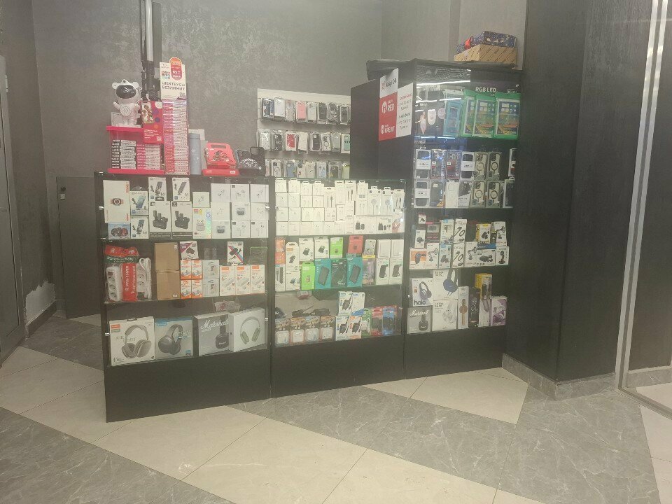 Cep telefonu aksesuarları Bonza market, Astana, foto