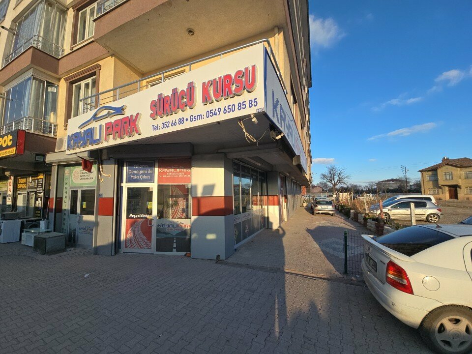 Sürücü kursları Kayalıpark Sürücü Kursu, Konya, foto