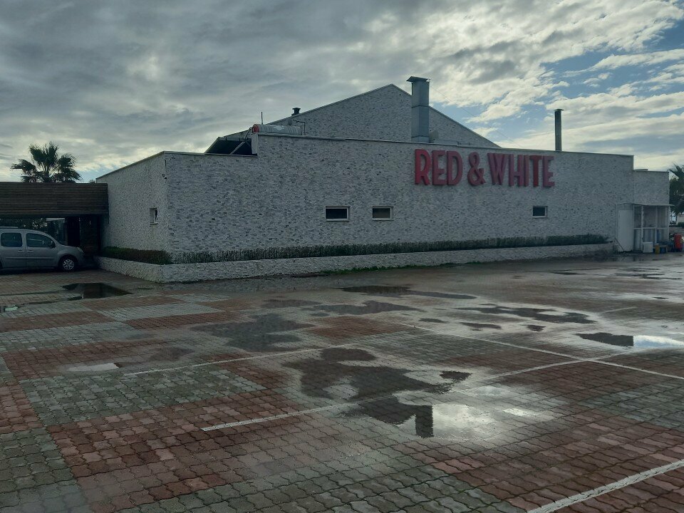 Hobi kulüpleri Red & White Beach, Antalya, foto
