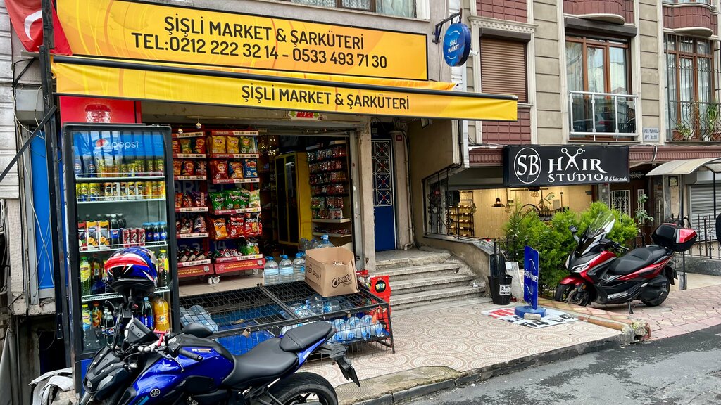 Alkollü içecekler Şişli Market, İstanbul, foto