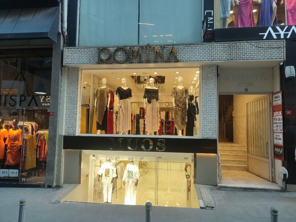Giyim mağazası Romina, İstanbul, foto