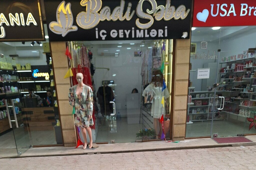 i̇ç giyim ve mayo mağazası Badi Səba, Bakü, foto