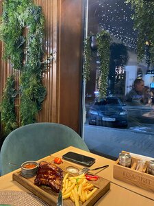 Kolorit (Sedlogorskaya ulitsa No:106/4, Kislovodsk), restoran  Kislovodsk'tan