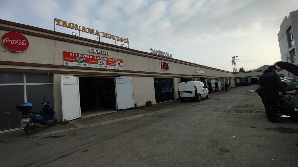 Express yağ değişim noktası Yağ Dəyişmə, Bakü, foto