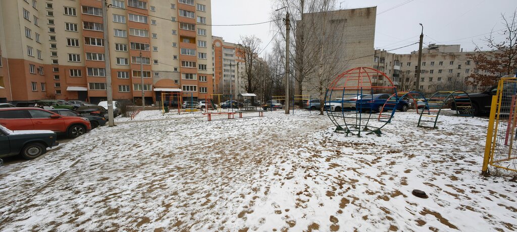Oyun alanı Playground, Smolensk, foto