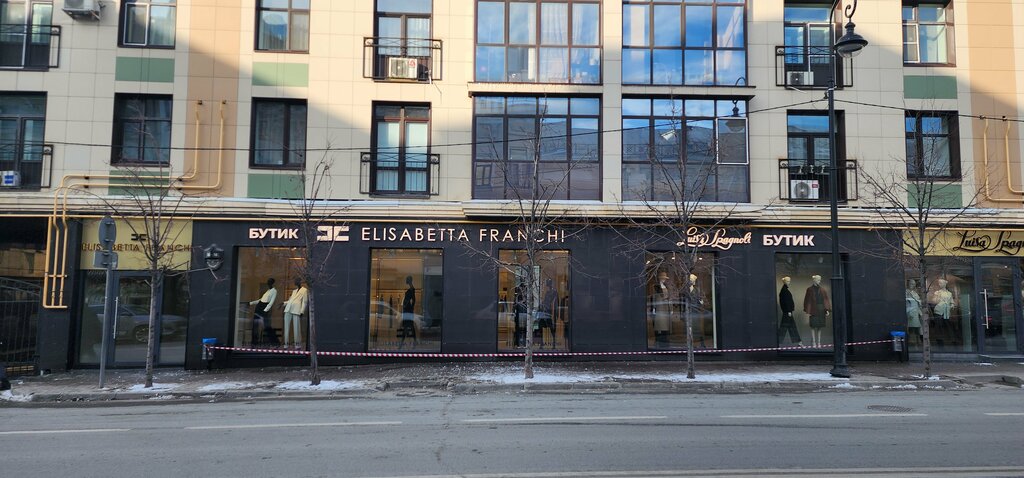 Giyim mağazası Elisabetta Franchi, Kazan, foto