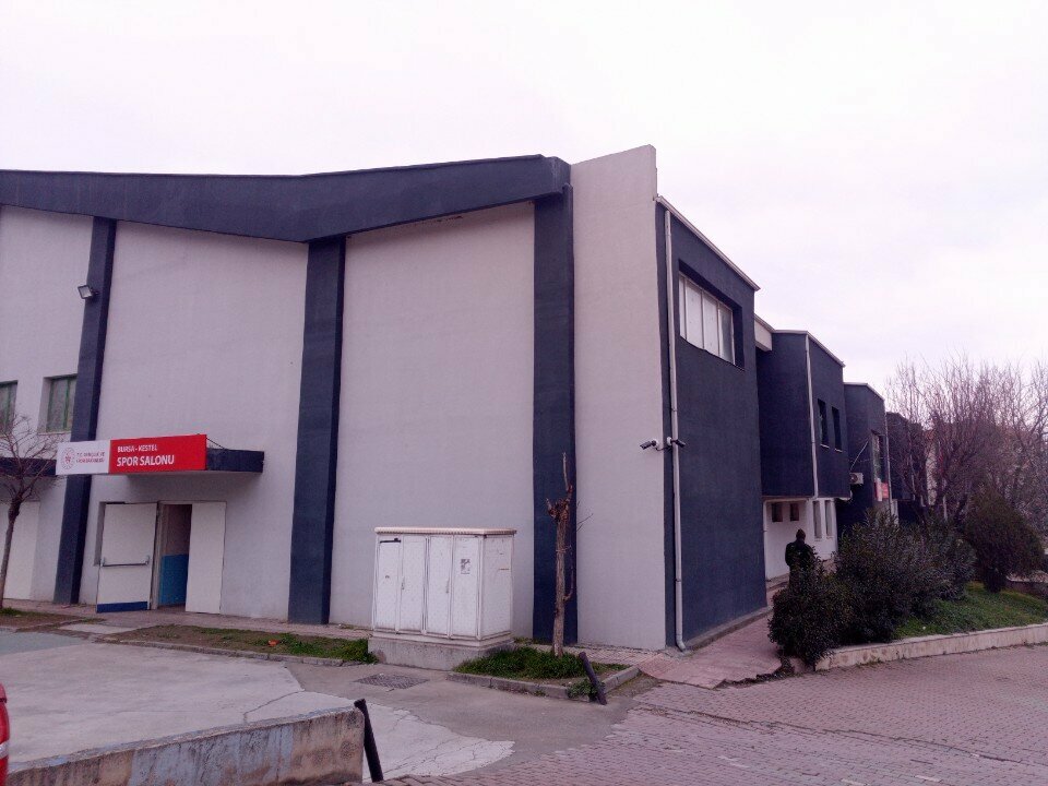 Çok amaçlı spor tesisleri Kestel Spor Salonu, Bursa, foto