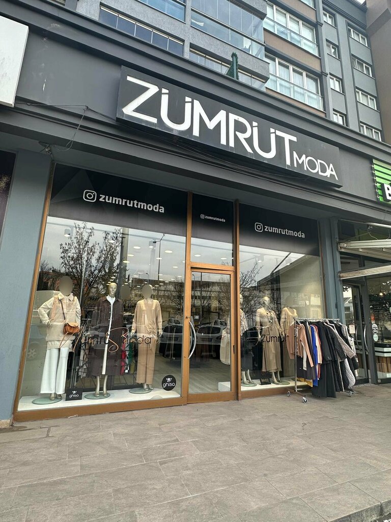 Giyim mağazası Zümrüt Moda, Beylikdüzü, foto
