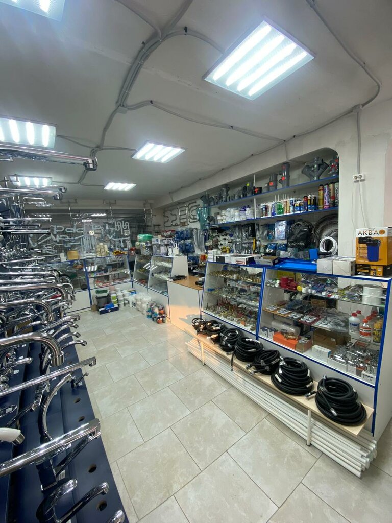 Banyo ve klozet mağazaları Сантехника+, Naberejniye Çelny (Yar Çallı), foto