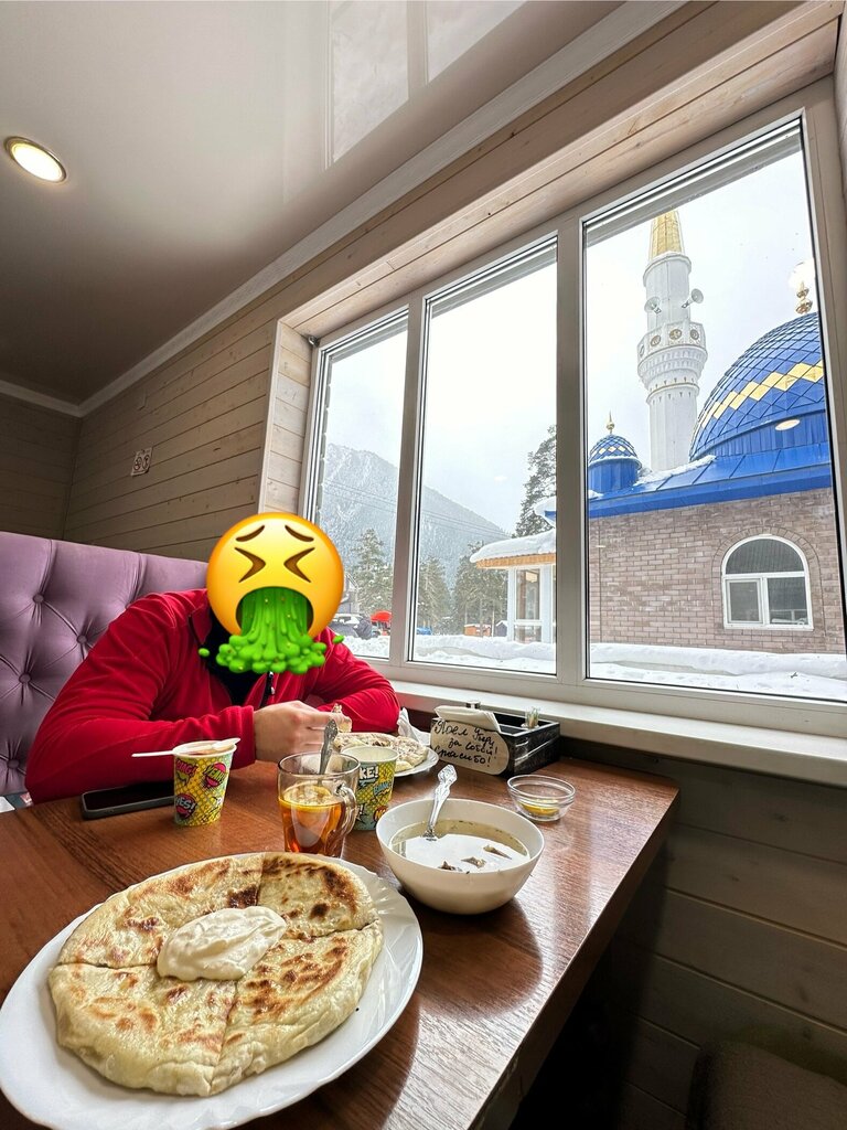 Market Хычыны, Karaçay‑Çerkez Cumhuriyeti, foto