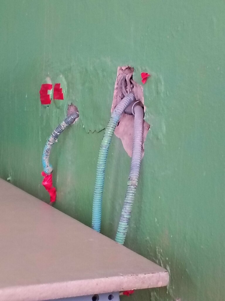 Ortaokul Пролетарская средняя общеобразовательная школа, Novgorodskaya oblastı, foto