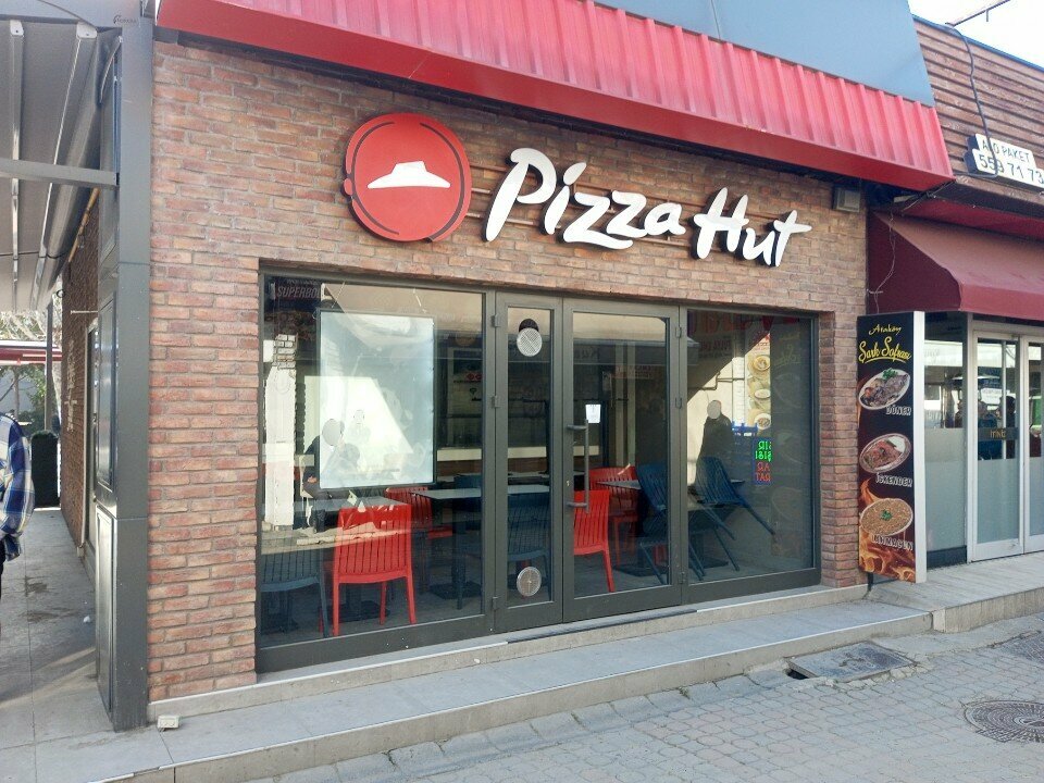 Pizzacılar Pizza Hut, İstanbul, foto
