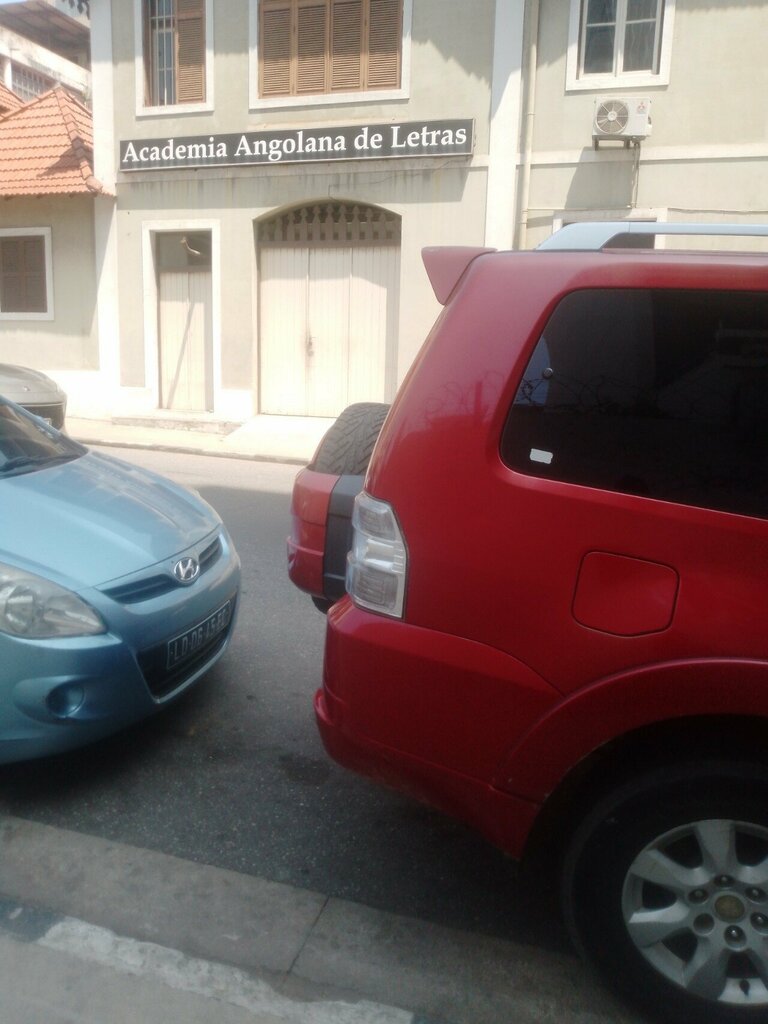 Eğitim merkezleri Academia Angolana de letras, Loanda, foto
