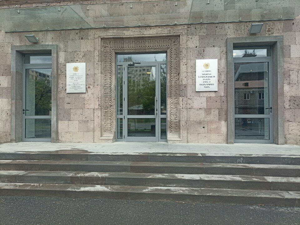 Ortaokul High school № 42 named after Taras Shevchenko, Erivan, foto