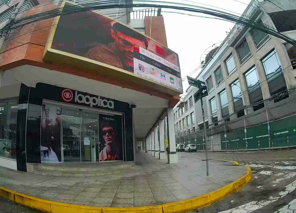 Optik Grupo La Óptica - Central, Santa‑Krus, foto