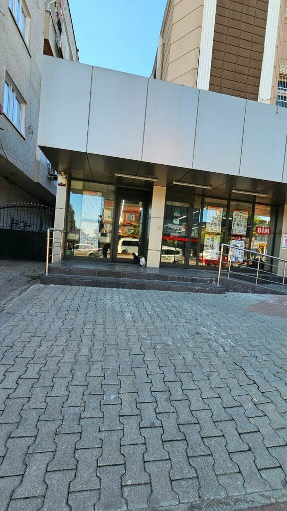 Süpermarket Bim, Adana, foto
