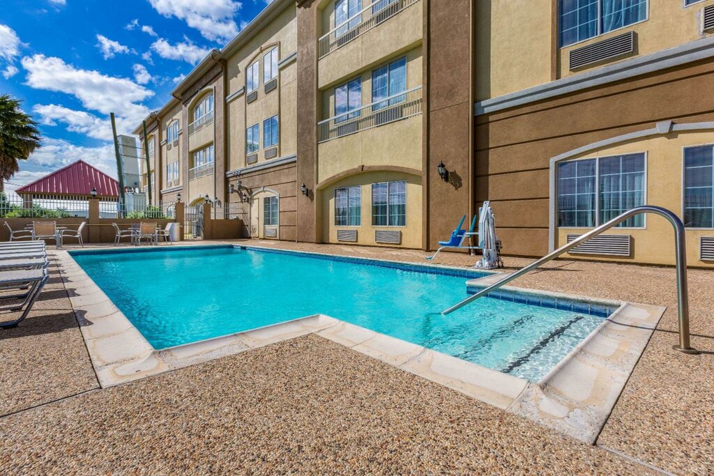 Otel La Quinta Inn and Suites Angleton, Texas, foto