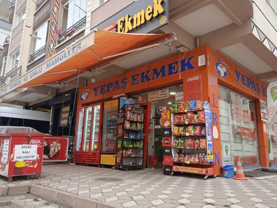 Ekmek fırını Yepaş Unlu Mamülleri, Ankara, foto