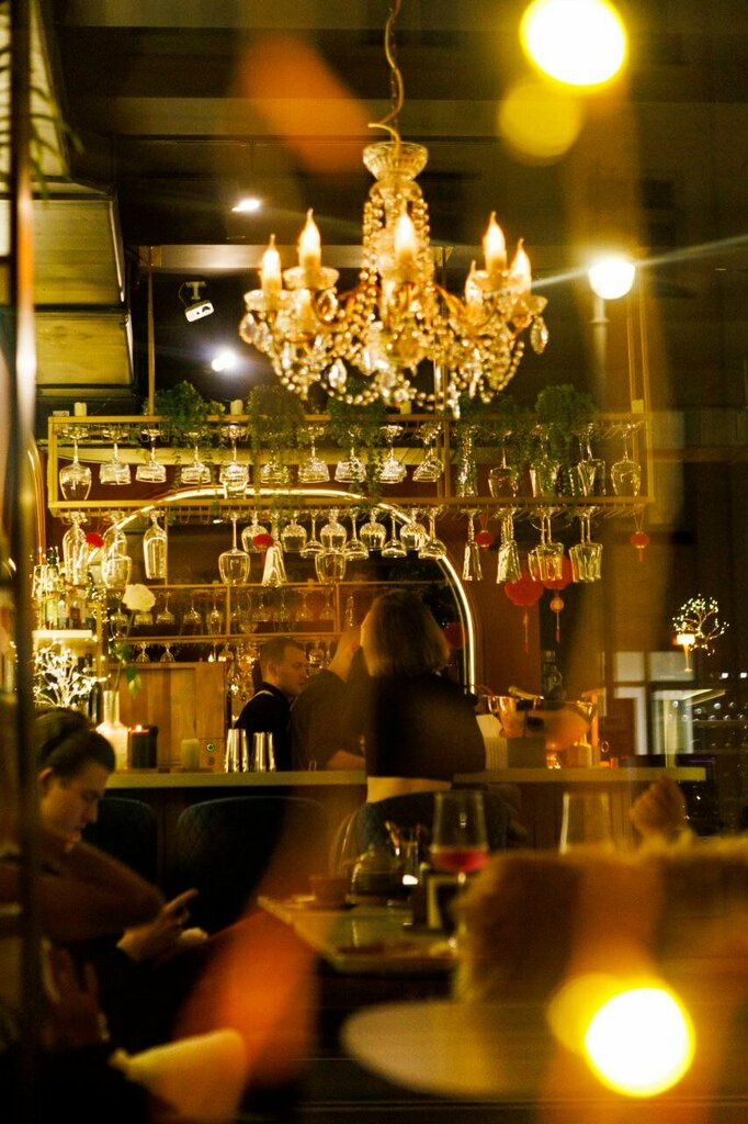 Bar Berg-collegium, Moskova, foto