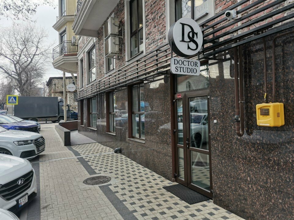 Özel ağız ve diş sağlığı klinikleri ve muayenehaneleri Doctor Studio, Kişinev, foto