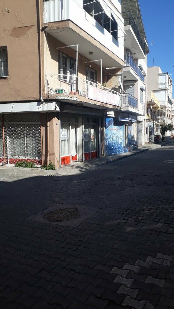 Belediyeler, devlet daireleri Bayraklı Belediyesi Çay Mahallesi Semt Merkezi, İzmir, foto