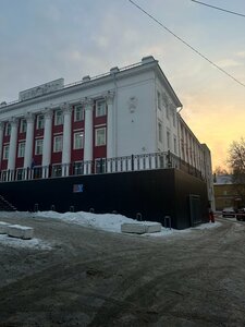 Аль-Хиджама (Oktyabrskiy Avenue No:3), masaj salonları  Vladimir'den