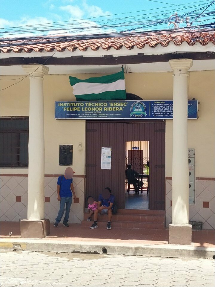 Meslek kursları Instituto Técnico Ensec Felipe Leonor Ribera, Santa‑Krus, foto