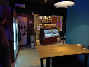 Речной (No:4, mikrorayon Rechnoy, derevnya Malyye Kolpany), bar  Saint‑Petersburg ve Leningradskaya oblastından