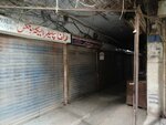 Bilal Amjid Electronic (Shahrah-e-Quaid-e-Azam No:30, Garhi Shahu), elektronik eşya mağazaları  Lahor'dan