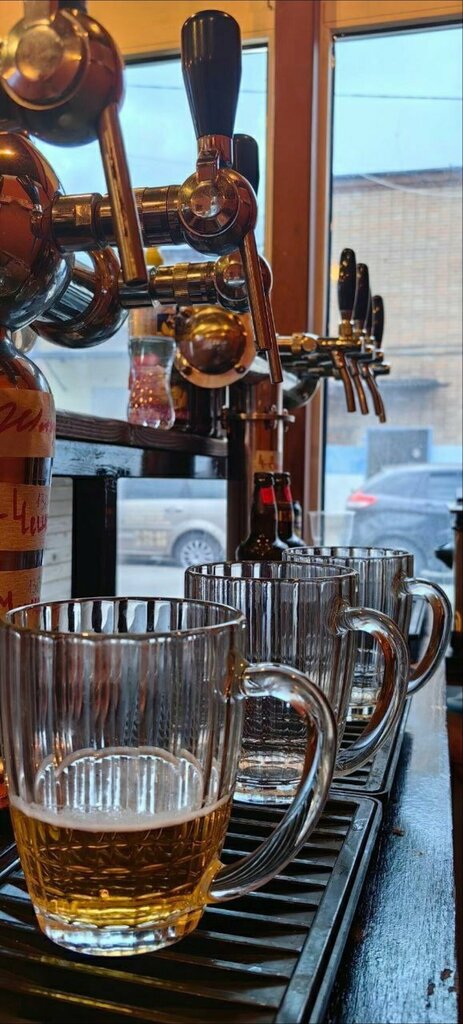 Bar Adrenaline lounge bar, Kaşira, foto