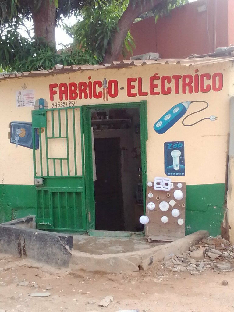 Elektrik ve elektrikli ürün mağazası Fabrico Eletrônico, Loanda, foto