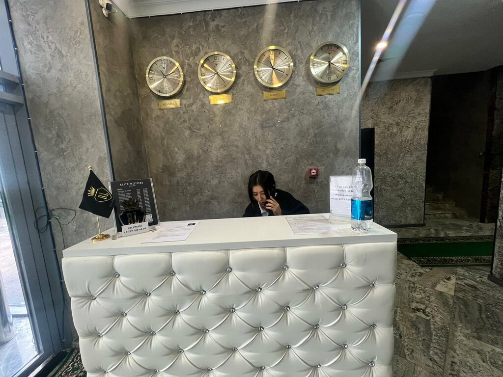 Otel Royal Lux Hotel, Almatı, foto