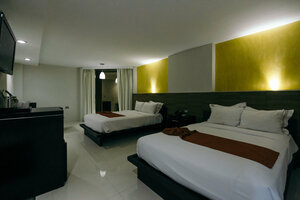 Hotel El Español Paseo de Montejo (Yucatán, ciudad de Mérida, Paseo Montejo), otel  Merida'dan